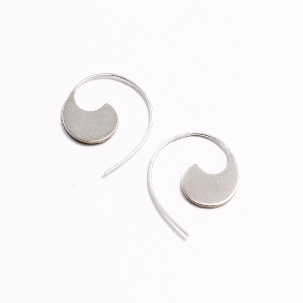 Small Comma Earrings – Leah Staley